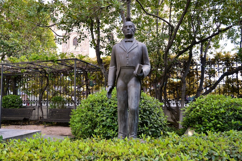 La AVL celebra el día de Andrés Bello y entrega su premio | Noticia ...