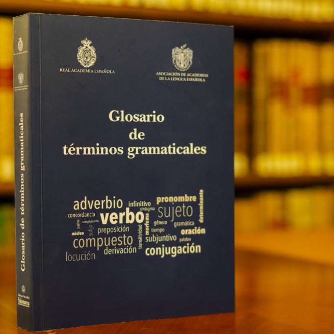 Glosario de términos gramaticales (foto: RAE)